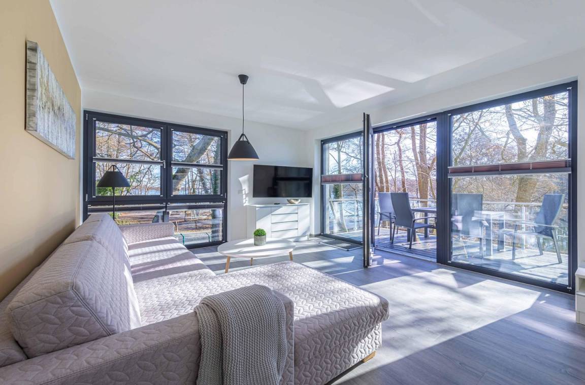 73 M² Ferienwohnung ∙ 1 Schlafzimmer ∙ 4 Gäste - Krakow am See