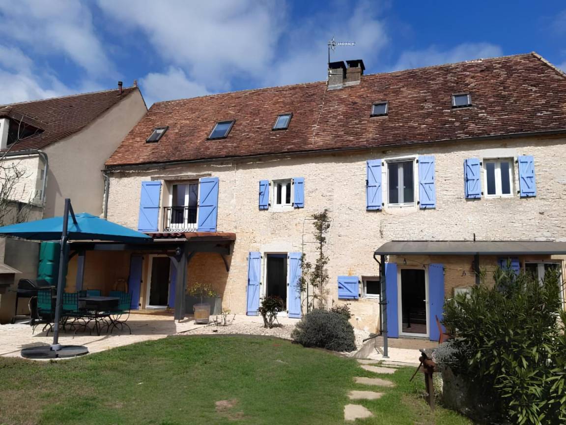 140 M² Gîte ∙ 4 Chambres ∙ 7 Personnes - Lot