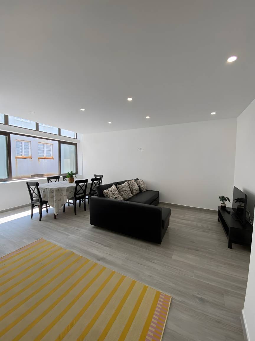 120 M² Apartment ∙ 4 Bedrooms ∙ 9 Guests - Furadouro