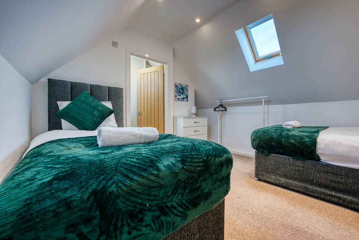 121 M² Casa Vacanza ∙ 5 Camere Da Letto ∙ 11 Ospiti - Birmingham