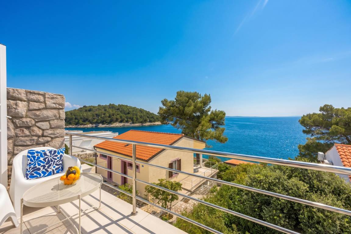 40 M² House ∙ 1 Bedroom ∙ 4 Guests - Veli Lošinj