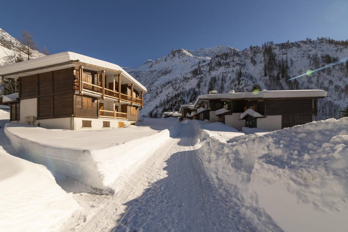 96 M² Chalet ∙ 4 Camere Da Letto ∙ 10 Ospiti - Martigny
