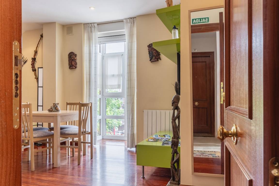 45 M² Apartamento ∙ 1 Habitación ∙ 2 Huéspedes - Liendo