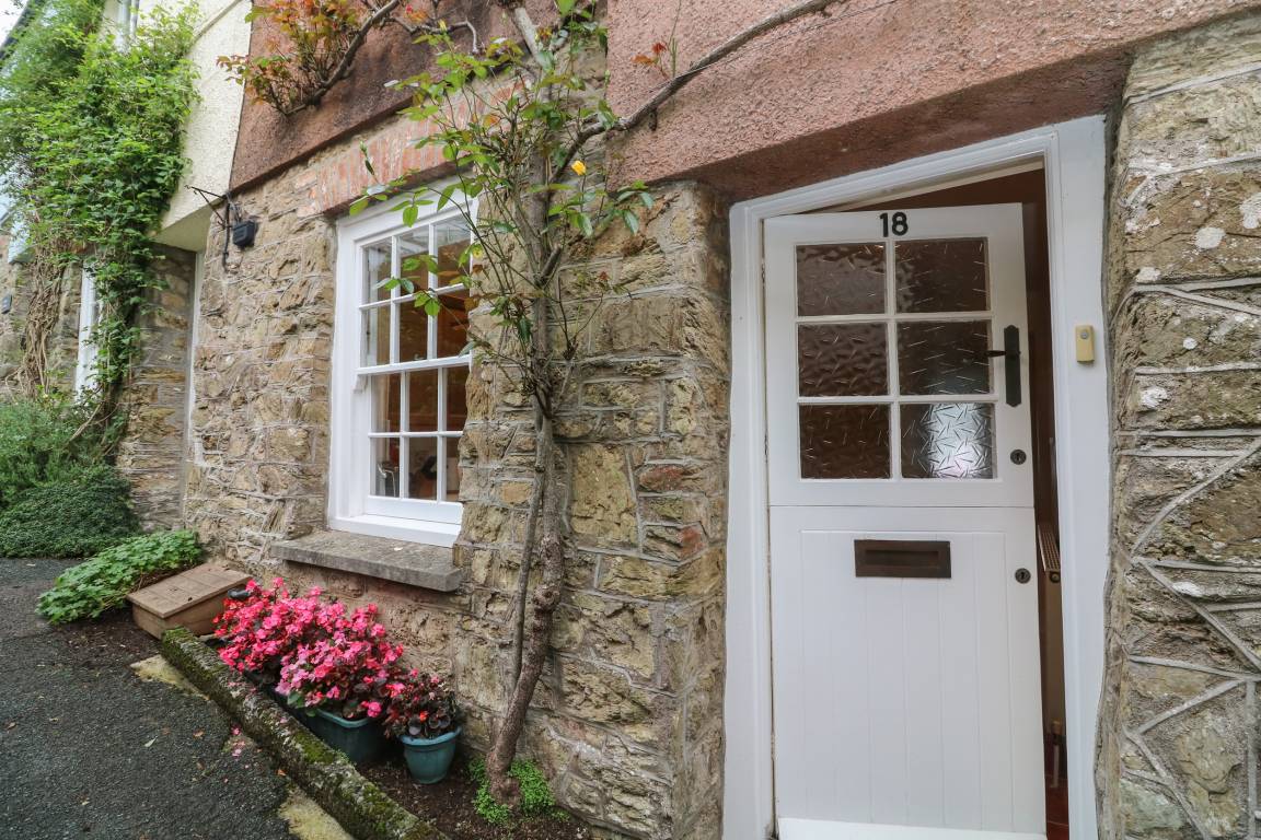 Cottage ∙ 3 Bedrooms ∙ 5 Guests - Salcombe