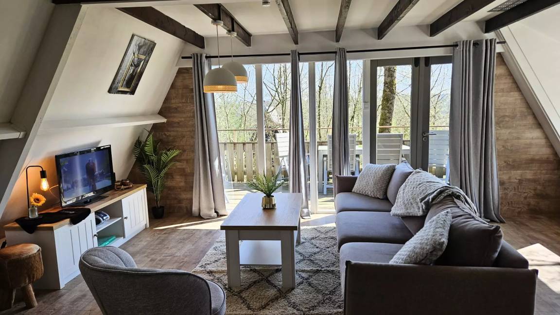 74 M² Caravan ∙ 1 Slaapkamer ∙ 5 Gasten - Durbuy