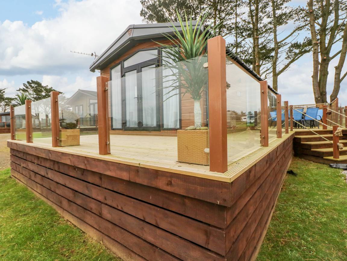 Cottage ∙ 3 Bedrooms ∙ 6 Guests - Little Haven