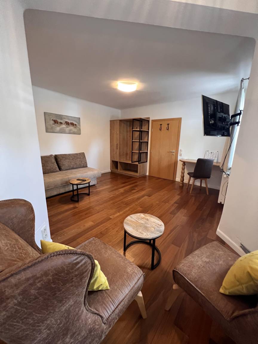 75 M² Ferienwohnung ∙ 2 Schlafzimmer ∙ 6 Gäste - Kaprun
