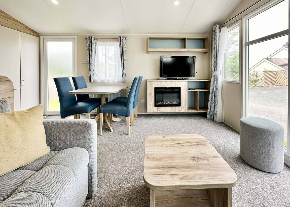 Caravan ∙ 2 Bedrooms ∙ 6 Guests - Ceredigion