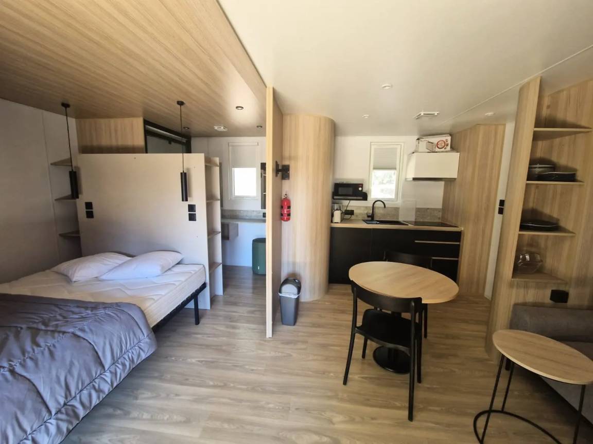 22 M² Mobil-home ∙ 1 Chambre ∙ 2 Personnes - Porto-Vecchio