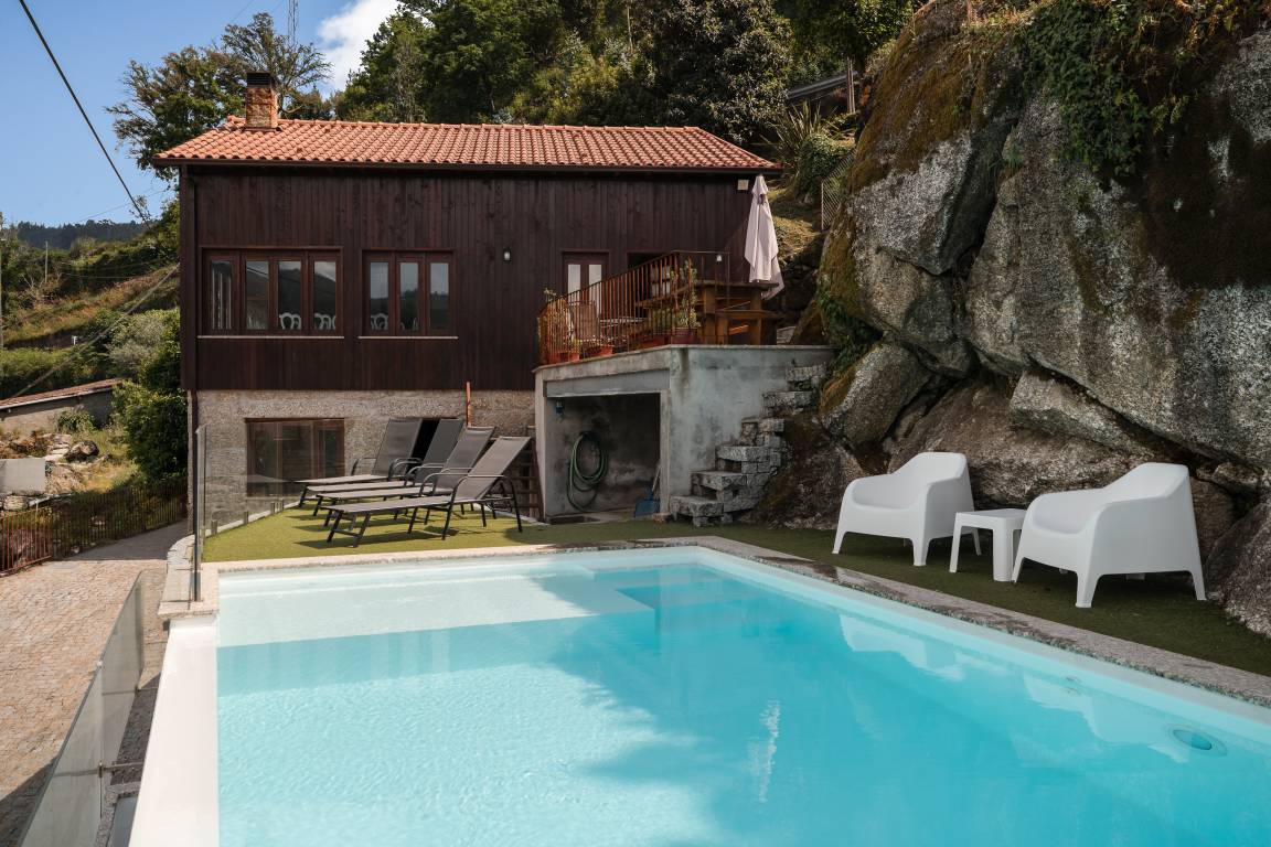 140 M² Maison De Vacances ∙ 4 Chambres ∙ 12 Personnes - Vieira do Minho