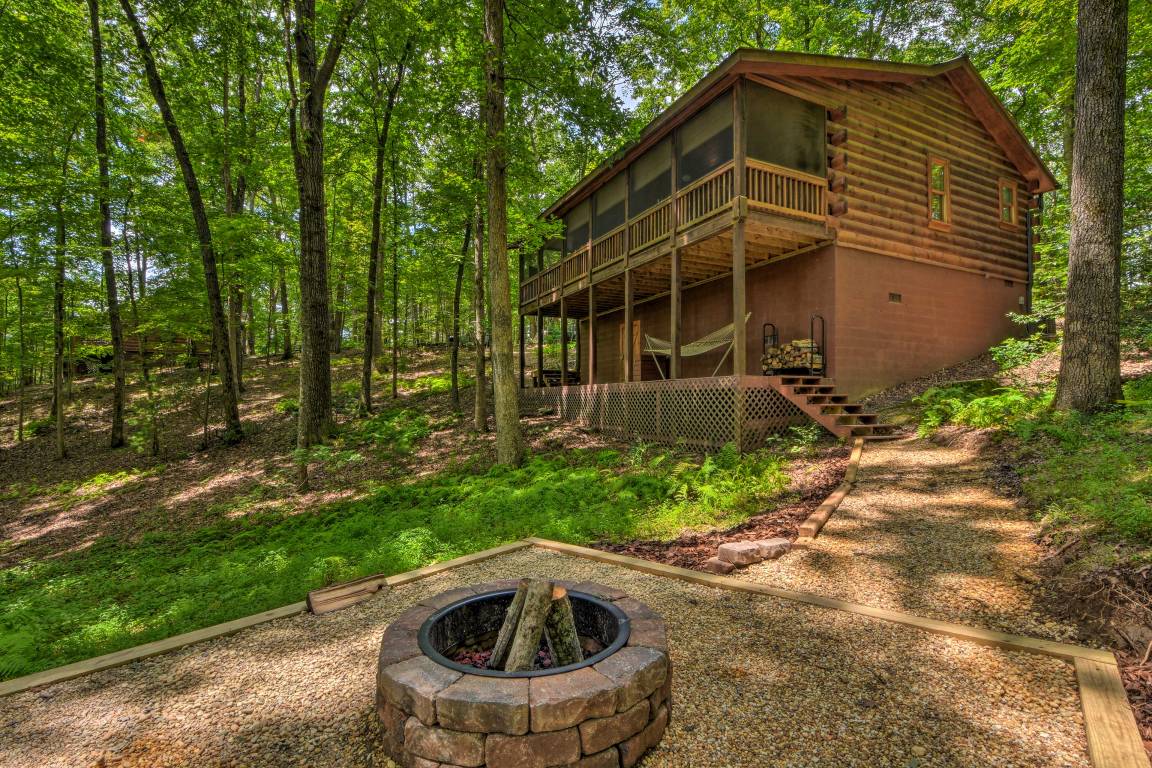 80 M² House ∙ 2 Bedrooms ∙ 6 Guests - Cherry Log, GA