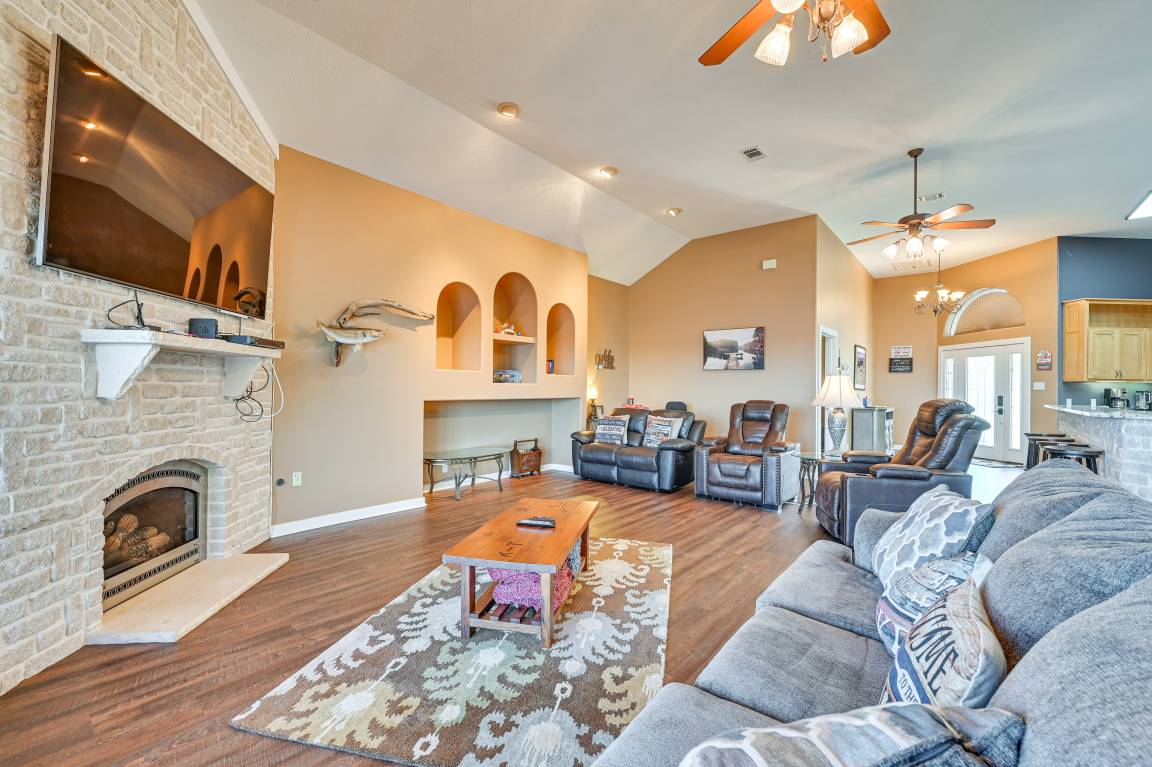 260 M² House ∙ 4 Bedrooms ∙ 12 Guests - Toledo Bend Reservoir
