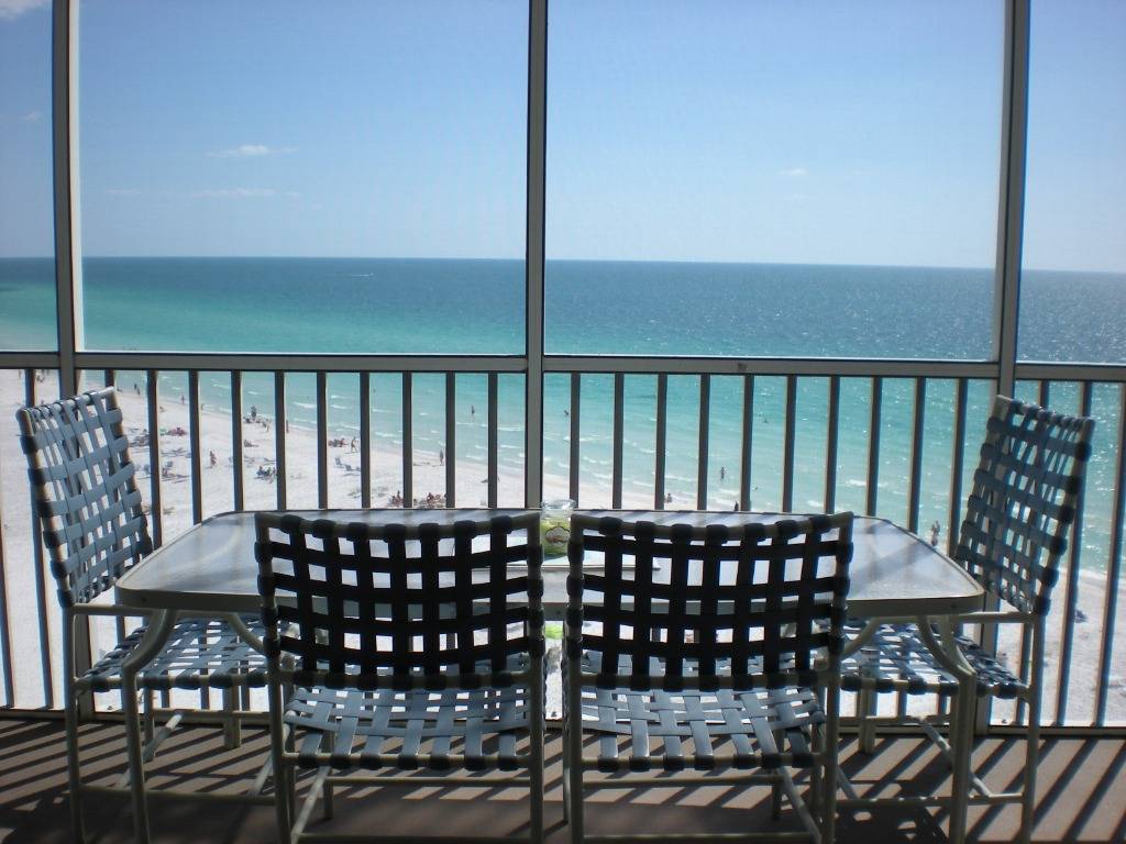 121 M² House ∙ 2 Bedrooms ∙ 4 Guests - Siesta Key, FL