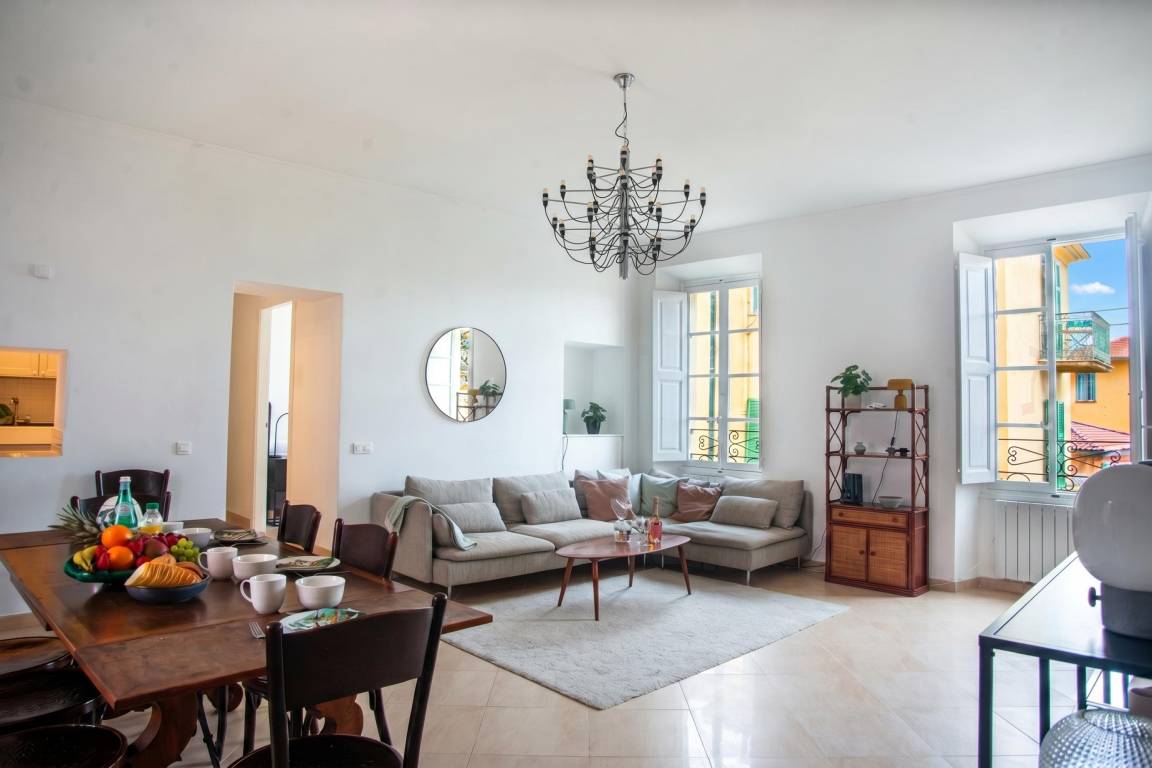 60 M² Appartement ∙ 2 Chambres ∙ 4 Personnes - Menton