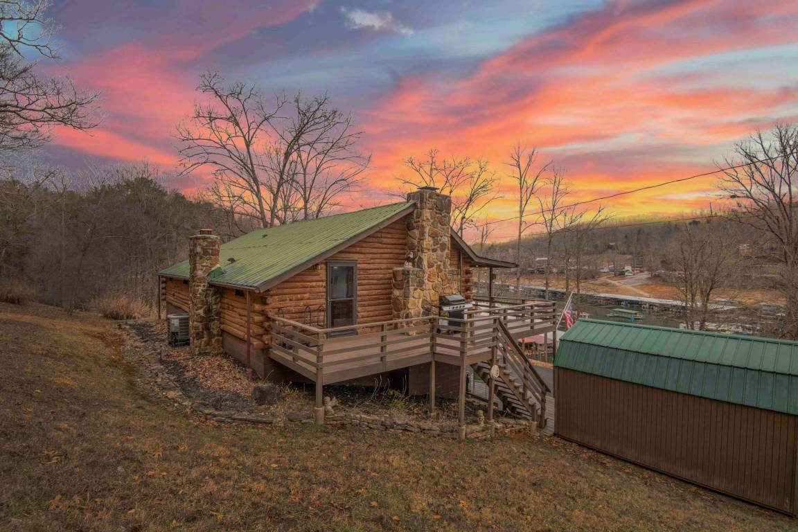205 M² Cabin ∙ 4 Bedrooms ∙ 12 Guests - Norris Lake, TN