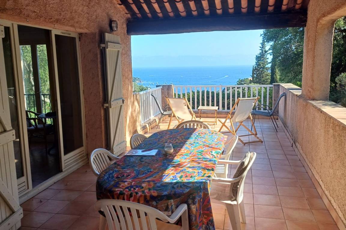 140 M² House ∙ 4 Bedrooms ∙ 8 Guests - Saint-Raphaël