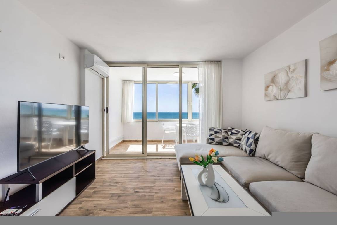 Ferienwohnung ∙ 2 Schlafzimmer ∙ 6 Gäste - Durrës