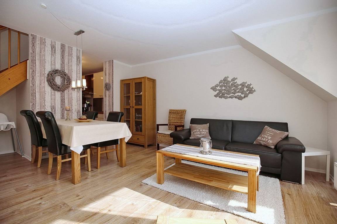68 M² Ferienwohnung ∙ 3 Schlafzimmer ∙ 6 Gäste - Boltenhagen
