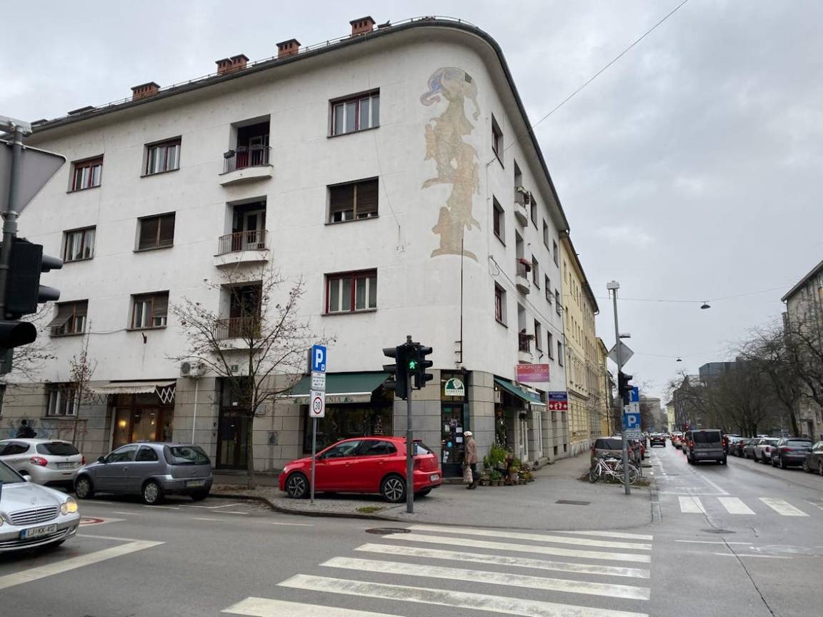 115 M² Apartment ∙ 4 Bedrooms ∙ 8 Guests - Ljubljana