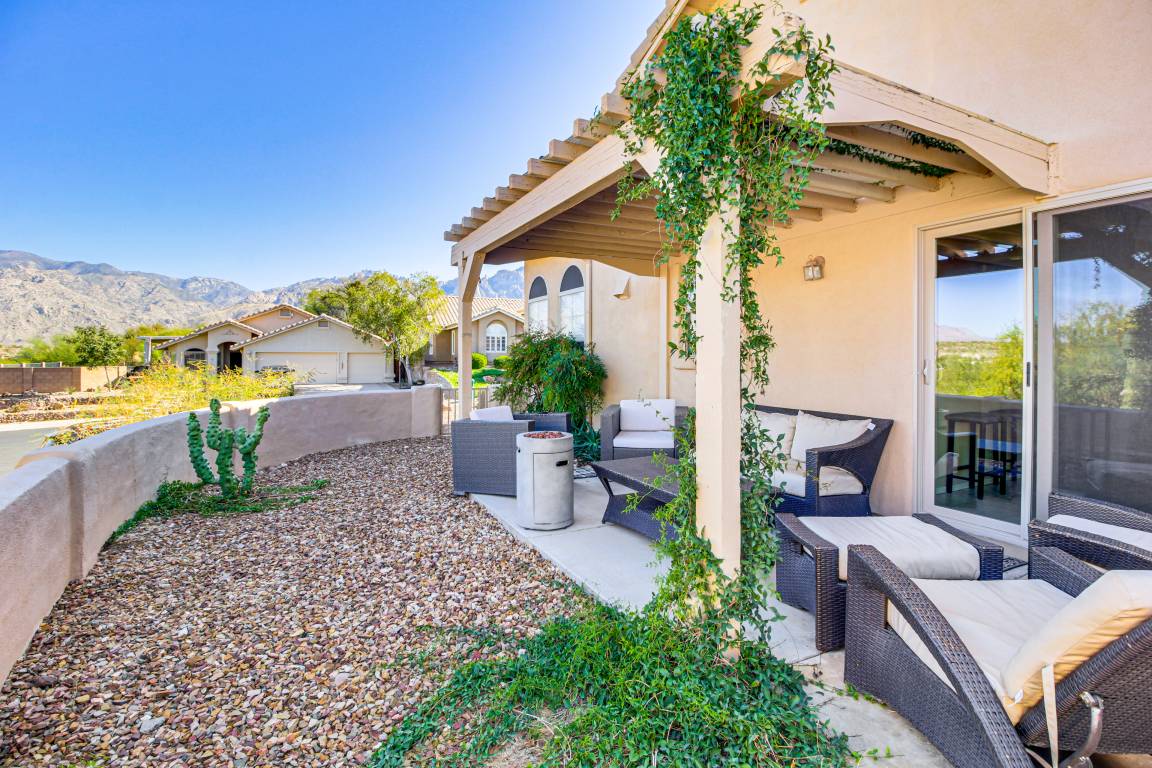 167 M² House ∙ 3 Bedrooms ∙ 10 Guests - Saddlebrooke, AZ