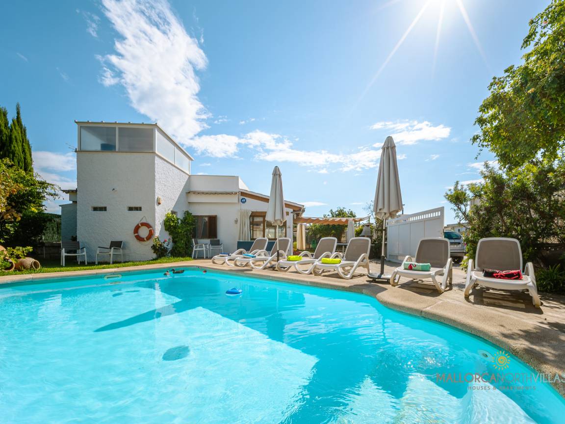 86 M² Mökki ∙ 3 Makuuhuonetta ∙ 6 Vierasta - Alcudia