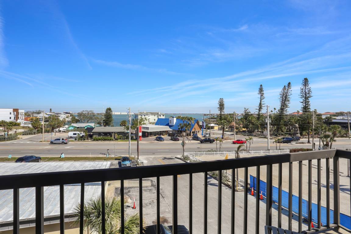 79 M² Condo ∙ 1 Bedroom ∙ 4 Guests - South Pasadena, FL