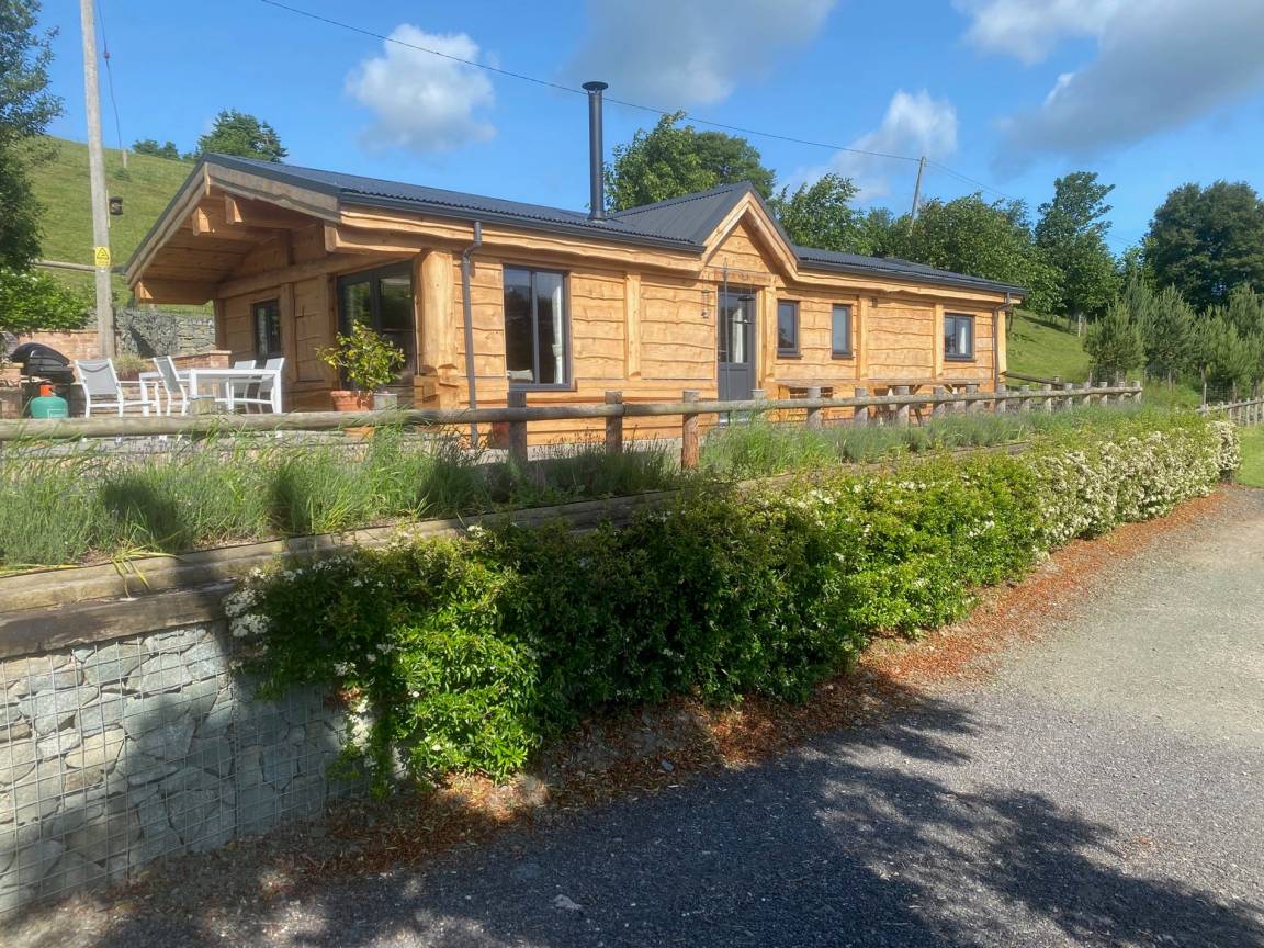Cottage ∙ 2 Bedrooms ∙ 4 Guests - Church Stretton