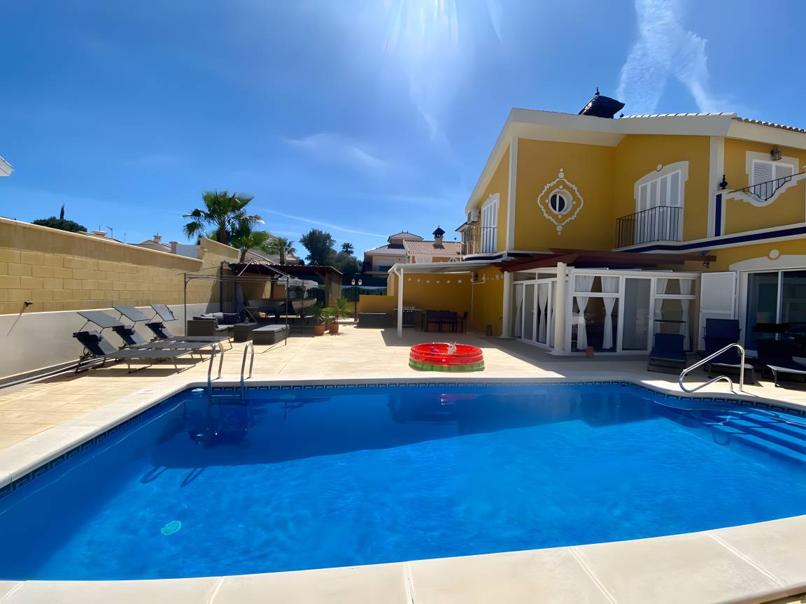125 M² House ∙ 3 Bedrooms ∙ 6 Guests - Mazarrón