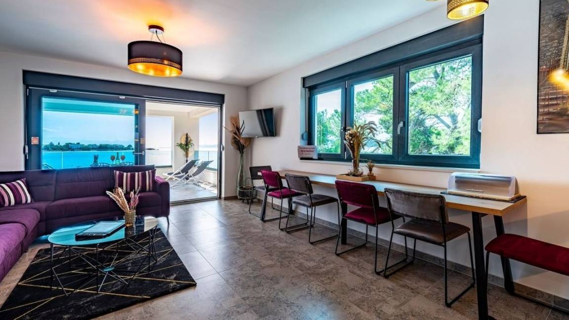 88 M² Apartment ∙ 2 Bedrooms ∙ 4 Guests - Bibinje