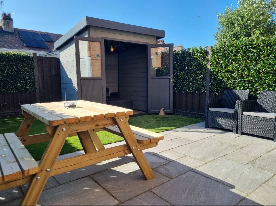 Cottage ∙ 3 Bedrooms ∙ 5 Guests - Colwyn Bay