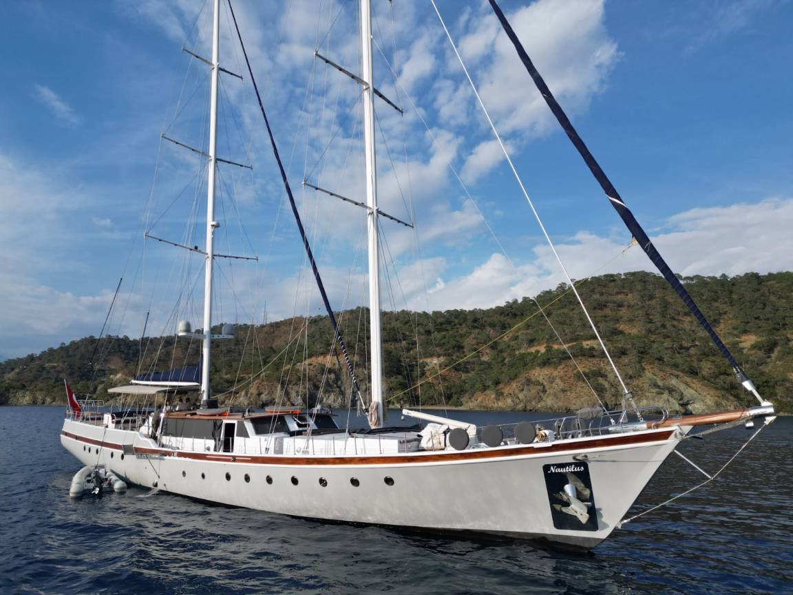 38 M² Casa Flotante ∙ 5 Habitaciones ∙ 10 Huéspedes - Fethiye
