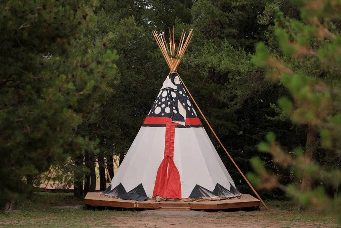 Camping ∙ 1 Bedroom ∙ 4 Guests - Island Park, ID
