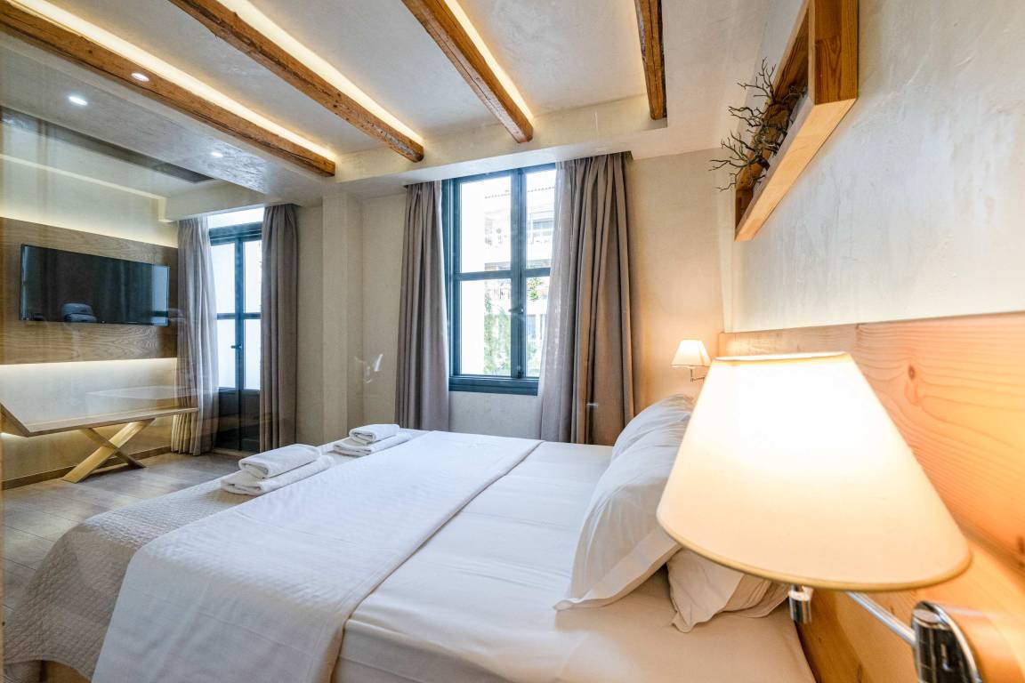 Hotel ∙ 3 Guests - Kalamata