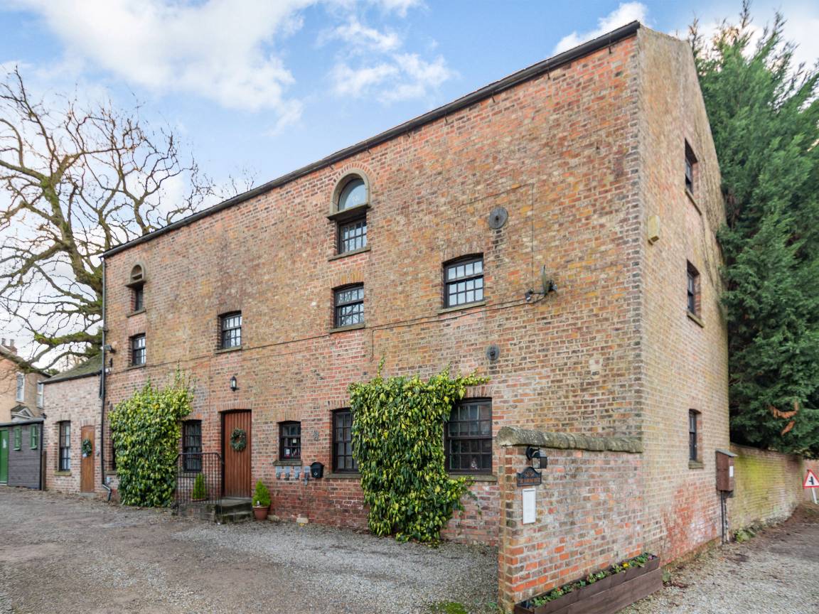 Cottage ∙ 1 Bedroom ∙ 4 Guests - West Yorkshire