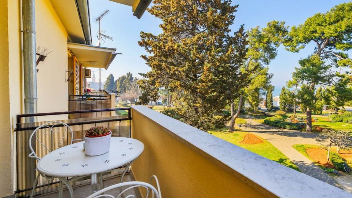 60 M² House ∙ 2 Bedrooms ∙ 4 Guests - Poreč