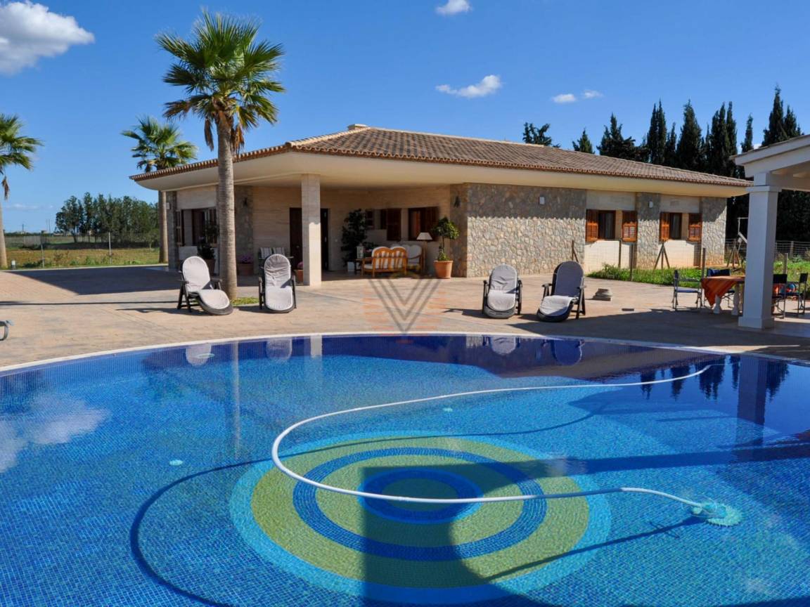 160 M² Cottage ∙ 3 Bedrooms ∙ 6 Guests - Búger
