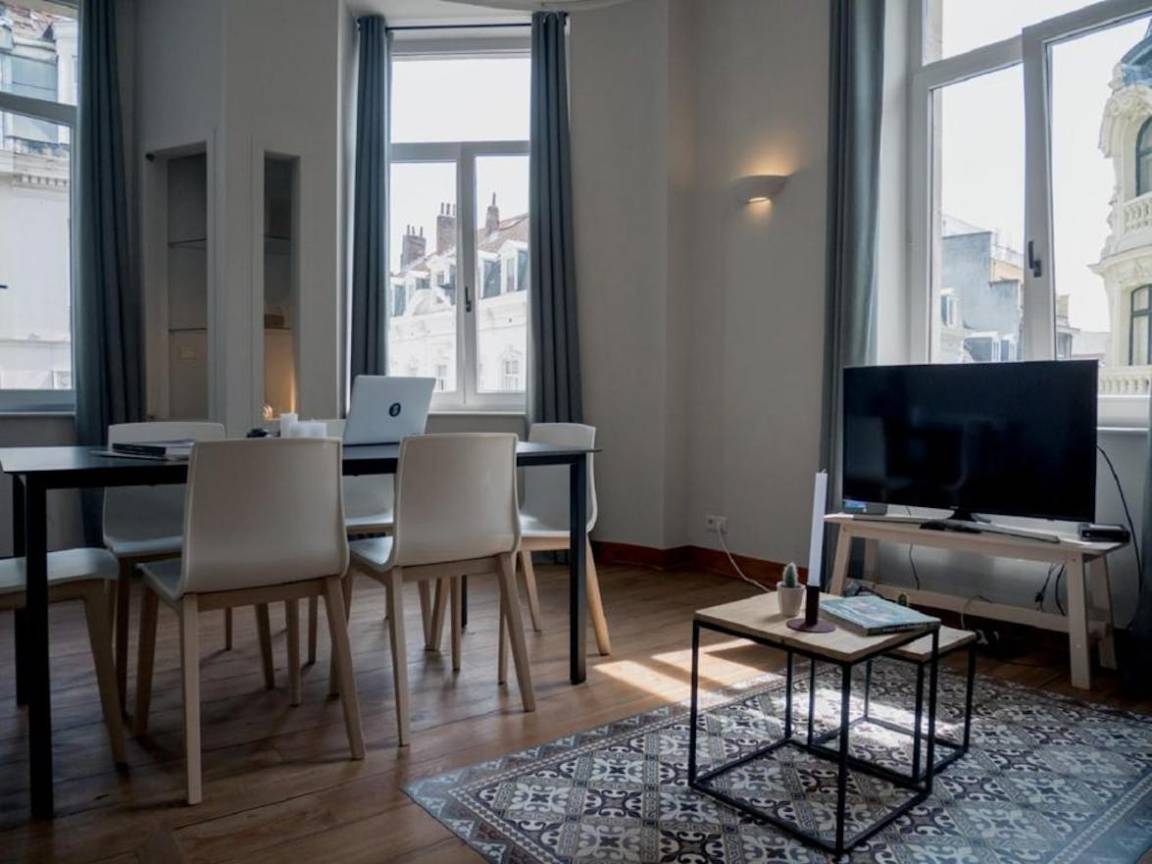 75 M² Apartment ∙ 2 Bedrooms ∙ 4 Guests - Brussels