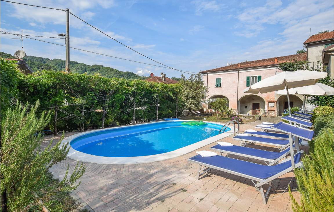 100 M² Maisonette ∙ 3 Bedrooms ∙ 6 Guests - Pontremoli