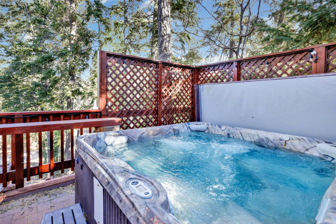 128 M² Cabaña ∙ 3 Habitaciones ∙ 7 Huéspedes - Big Bear City, CA