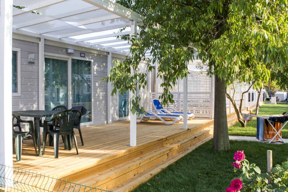 32 M² Bungalow ∙ 2 Habitaciones ∙ 4 Huéspedes - Labin