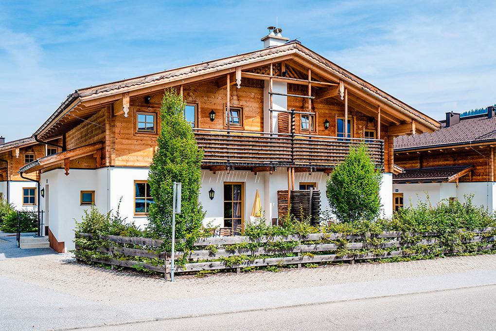 100 M² Ferienhaus ∙ 4 Schlafzimmer ∙ 10 Gäste - Flachau