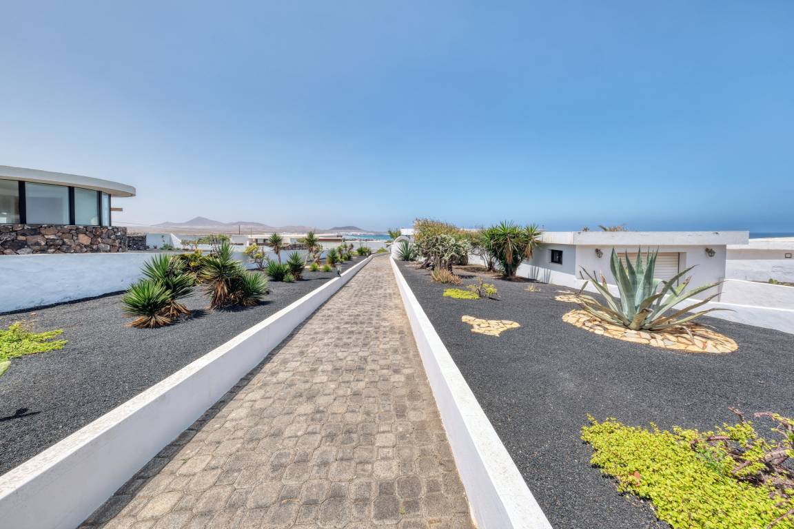100 M² Ferienhaus ∙ 3 Schlafzimmer ∙ 6 Gäste - Lanzarote
