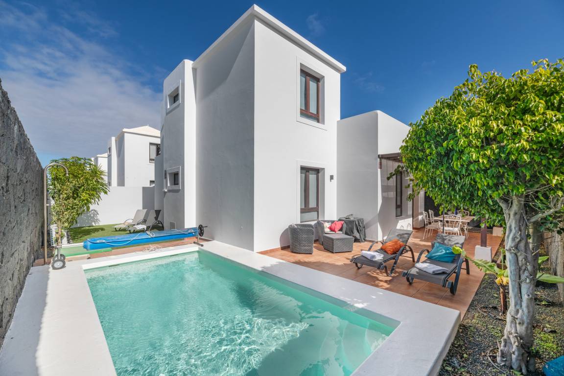 100 M² Villa ∙ 2 Chambres ∙ 4 Personnes - Playa Blanca