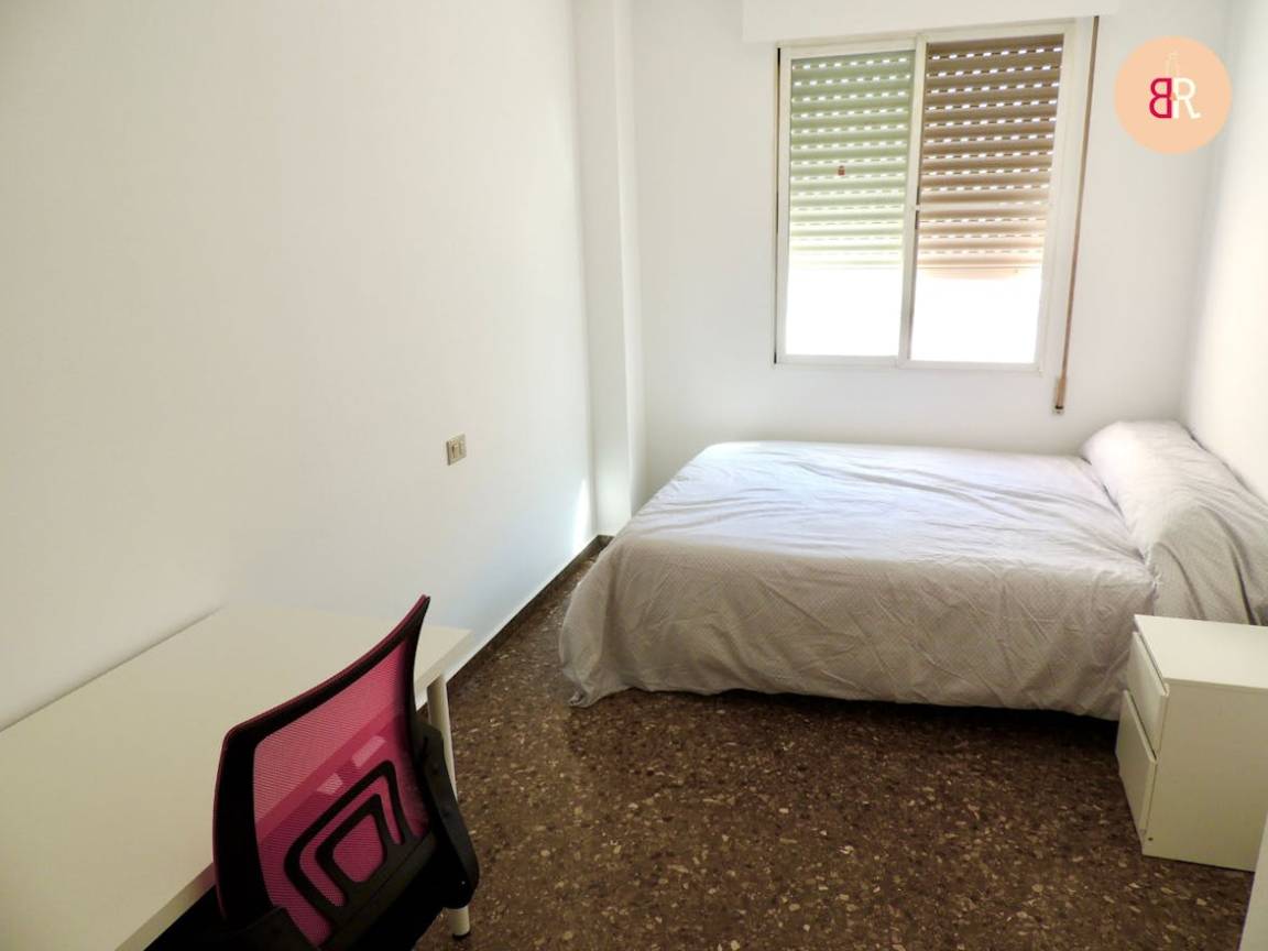 115 M² Habitación Privada ∙ 1 Habitación ∙ 1 Huésped - Castellón de la Plana