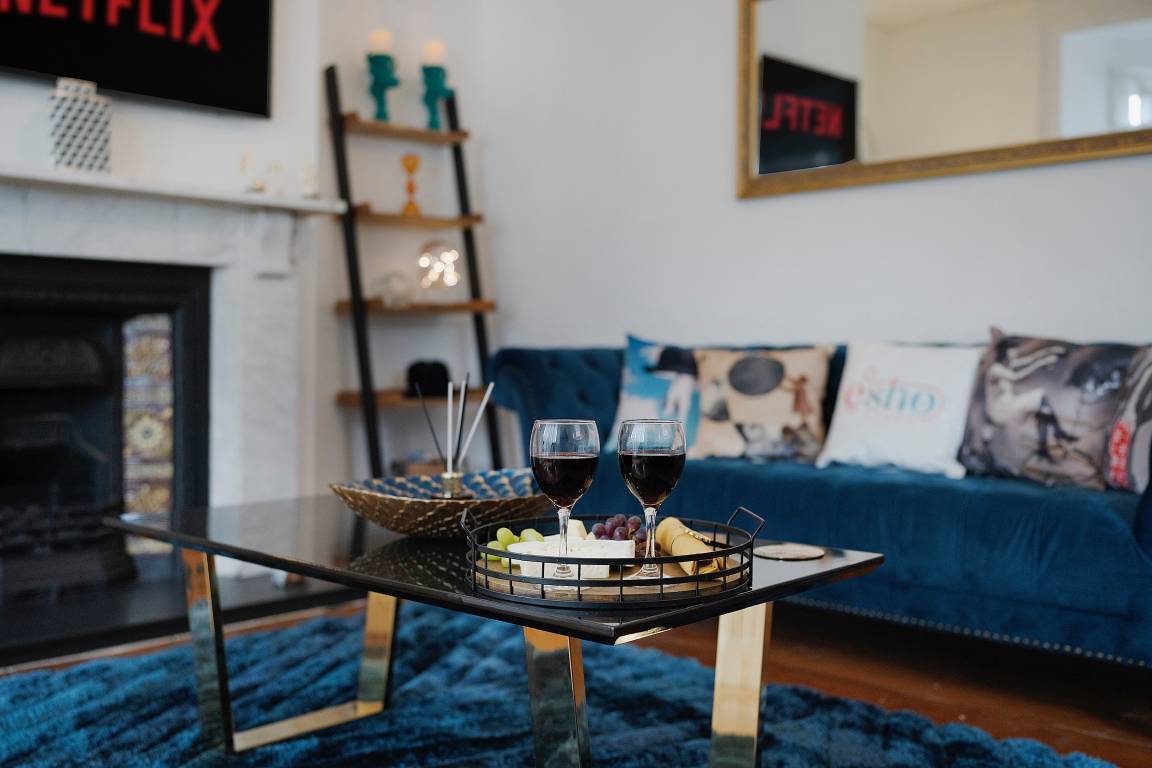 House ∙ 4 Bedrooms ∙ 9 Guests - Gloucester