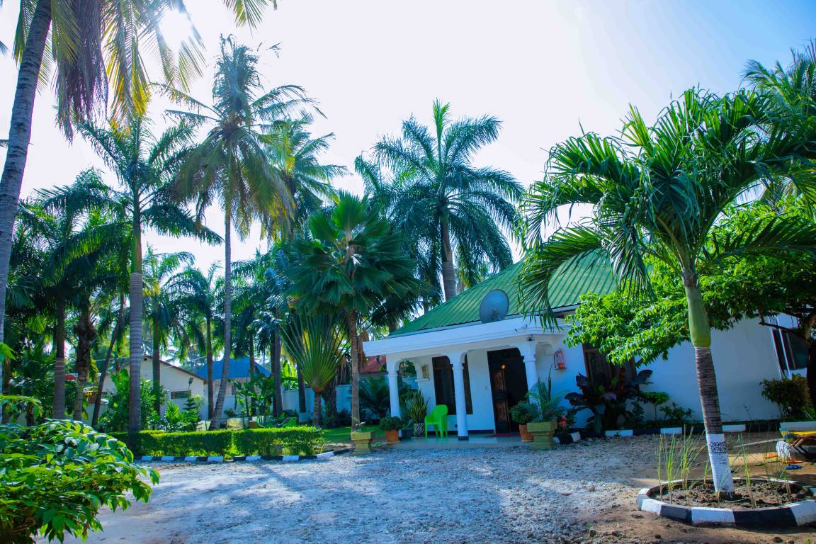 75 M² Villa ∙ 2 Bedrooms ∙ 8 Guests - Dar es Salaam