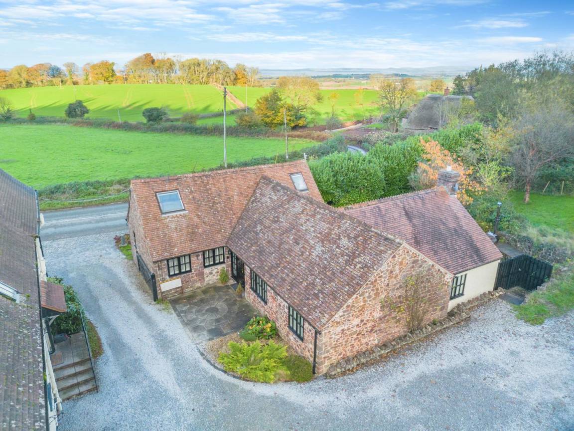 Cottage ∙ 4 Bedrooms ∙ 8 Guests - St Audrie's Bay