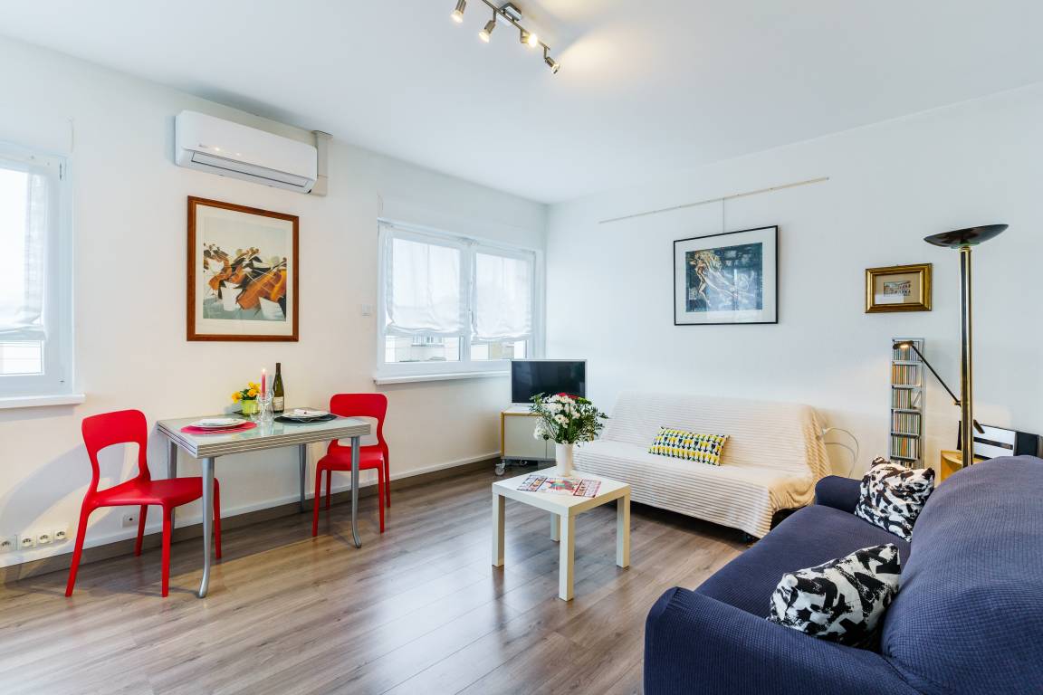 43 M² Apartment ∙ 1 Bedroom ∙ 3 Guests - Moselle