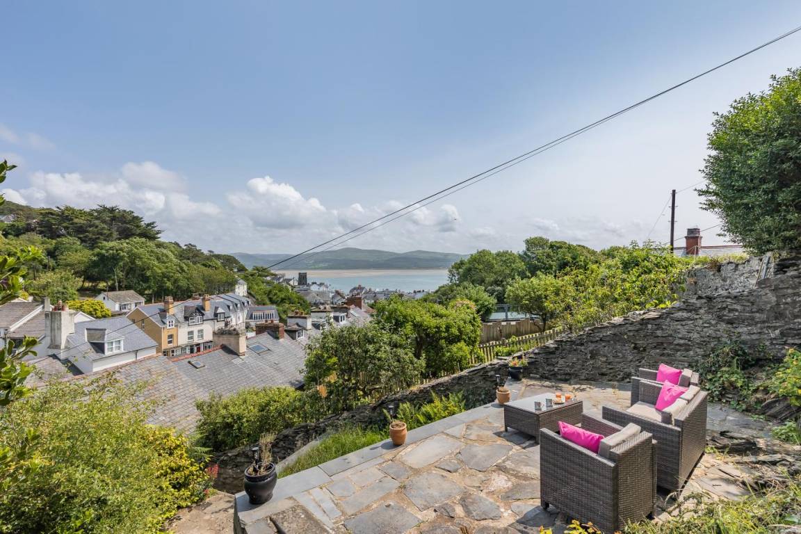 Cottage ∙ 2 Bedrooms ∙ 4 Guests - Tywyn