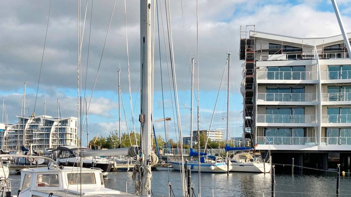 76 M² Ferienwohnung ∙ 2 Schlafzimmer ∙ 6 Gäste - Laboe